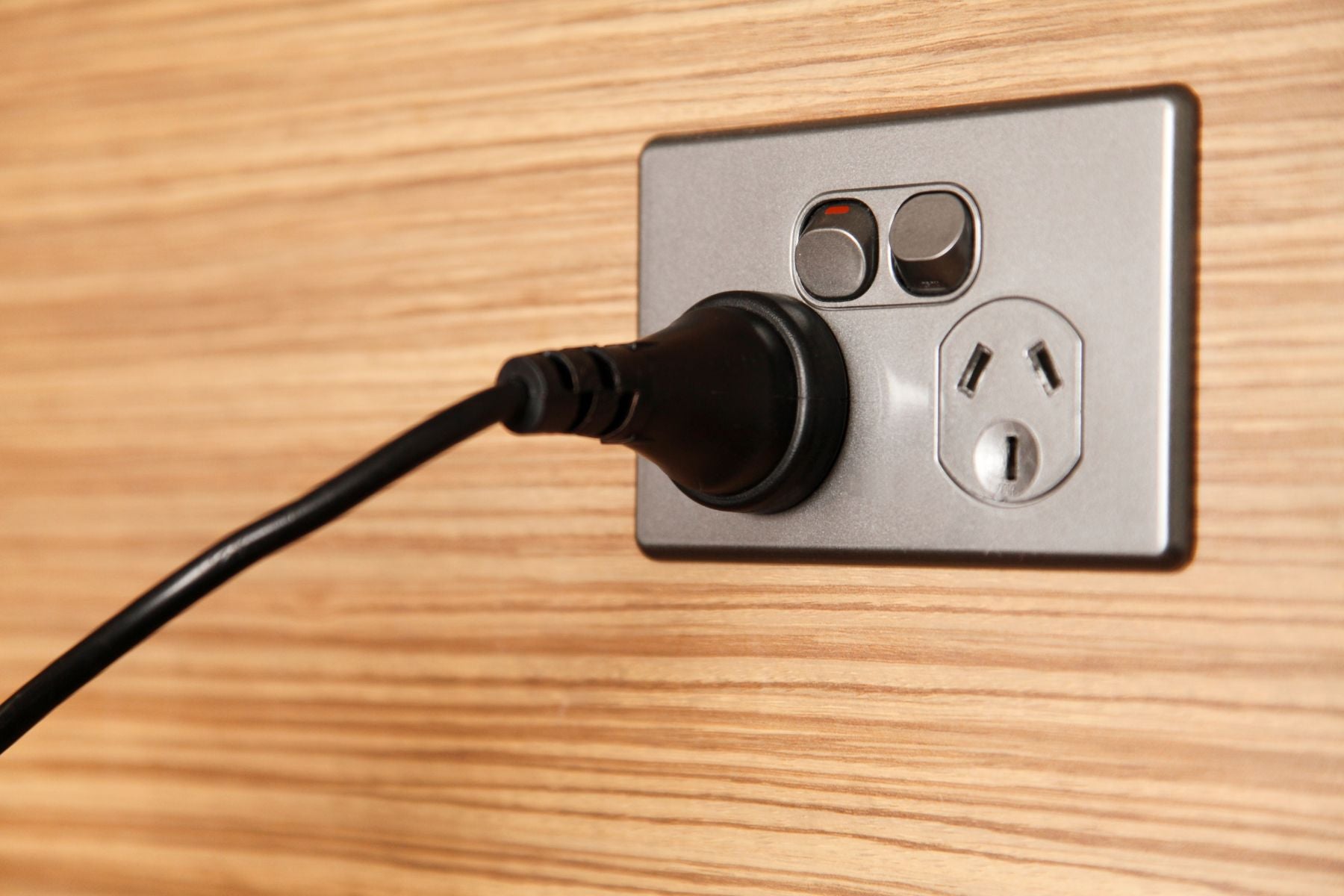 Power Points and More: Electrics For How You Live | Retrolec